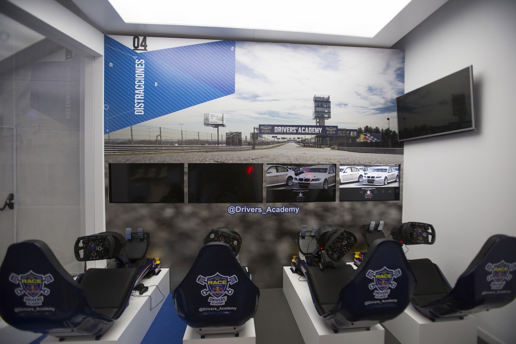 RACE RED BULL DRIVER’S ACADEMY 6 - RACE