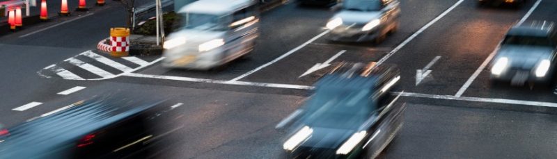 Alerta de tráfico cruzado | RACE